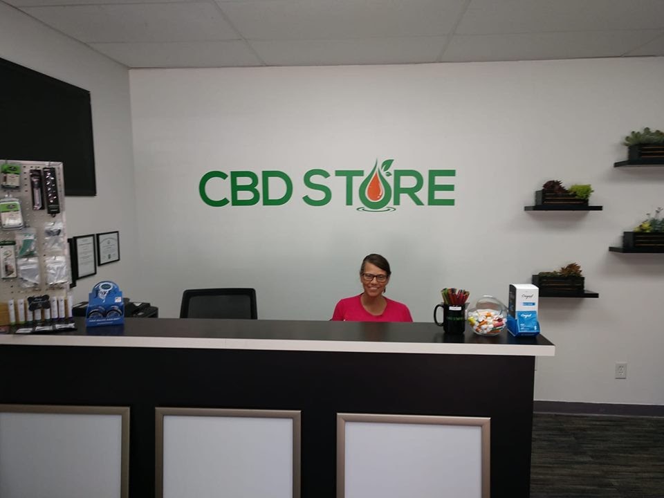 How I Opened A $4.5K/Month CBD Store In Michigan - Starter Story